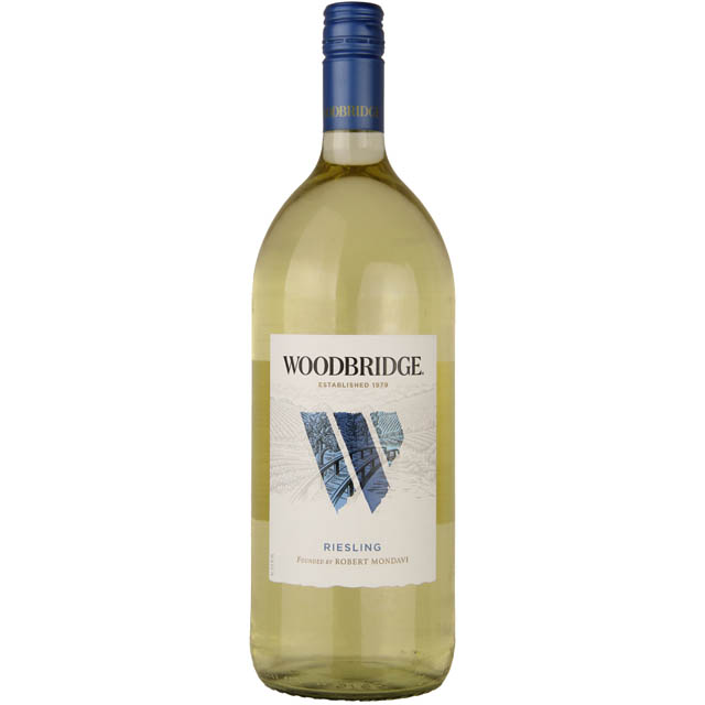 Woodbridge by Robert Mondavi Riesling / 1.5Ltr - Marketview Liquor